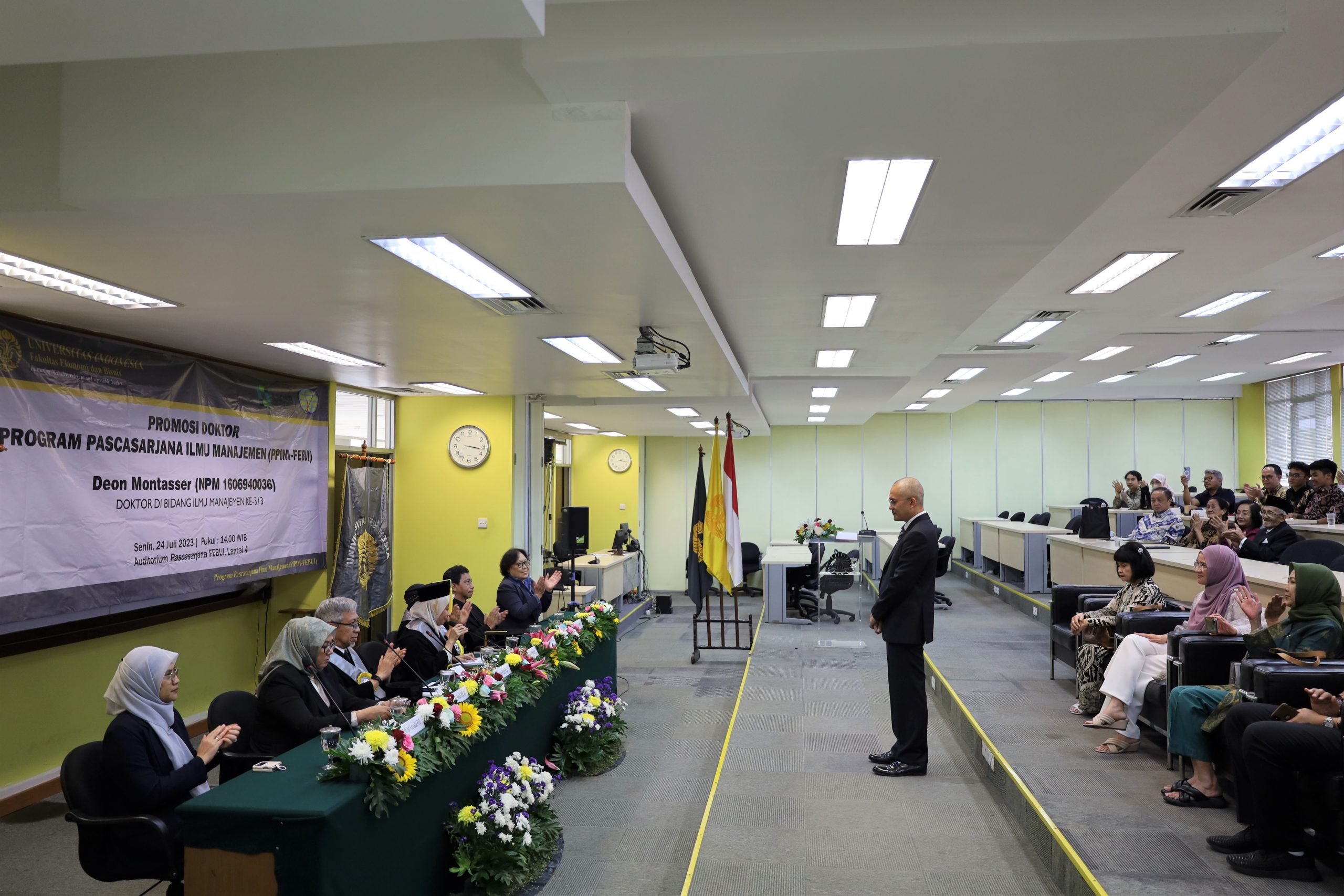 Promosi Doktor PPIM FEB UI Eksplorasi ‘The Role Of Environmental Uncertainty, Transformational ...